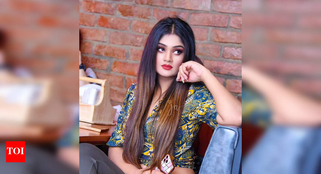 Mishti Singh is happy playing a negative role in Alta Phoring - Times ...