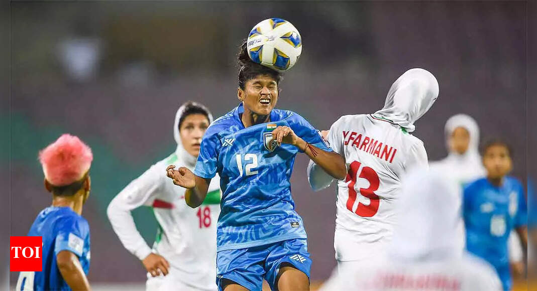 Asian Cup: Goal-shy India held to 0-0 draw | Football News - Times of India