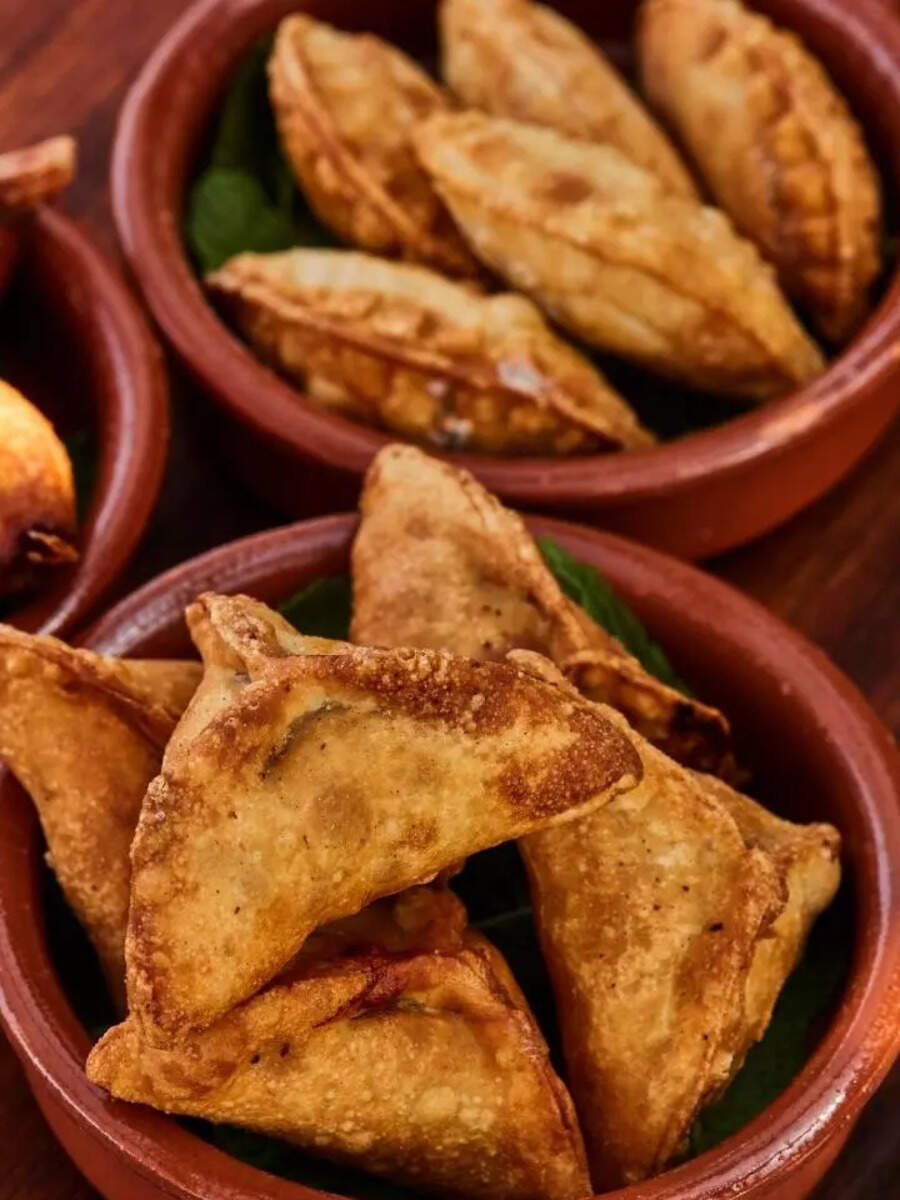 Types Of Samosa | 13 different types of Samosas that are worth a try ...