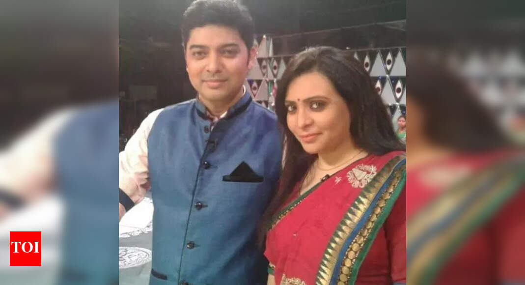 Bhaswar and ex-wife Nabamita wish each other on their eighth anniversary - Times of India