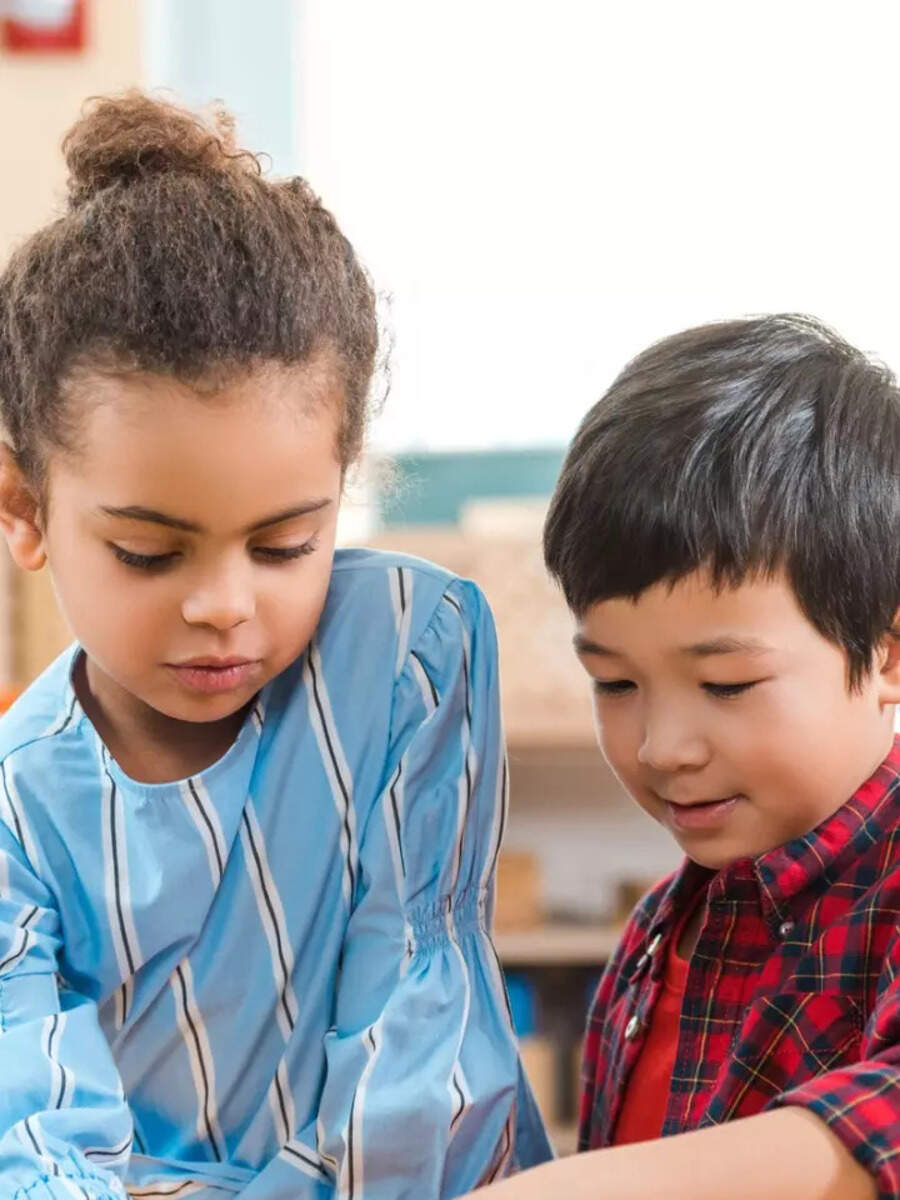 How to teach your child to pick friends wisely | Times of India