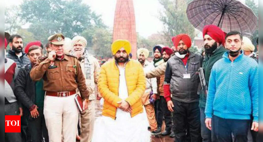 Punjab Elections Lets Contest In Dhuri Says Bhagwant Mann To Cm