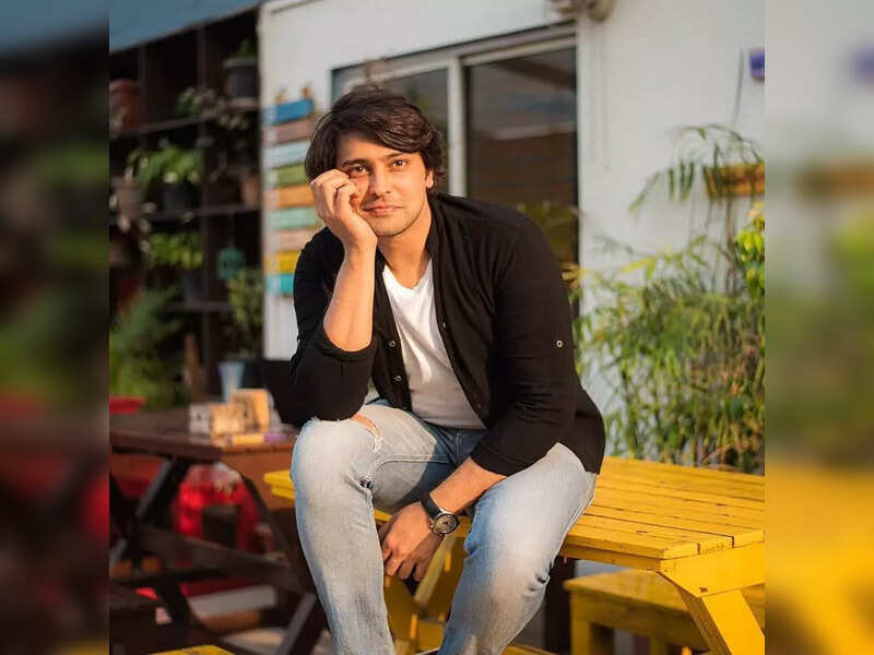 Theatre actor Deepak Subramanya makes his small screen debut - Times of ...