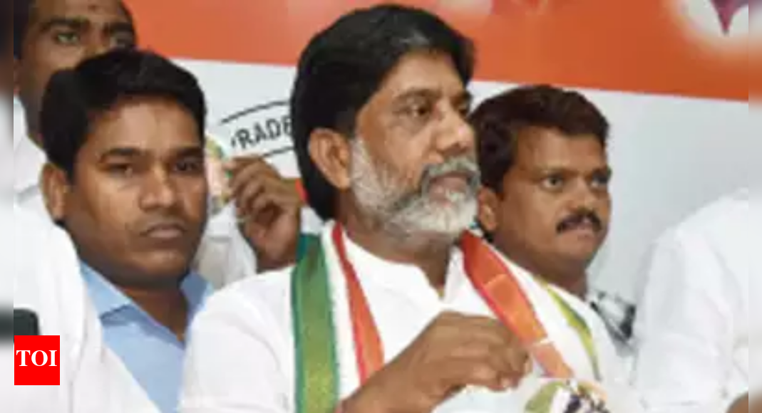 CLP leader Bhatti Vikramarka alleges breakdown of law and order in Telangana, meets governor ...