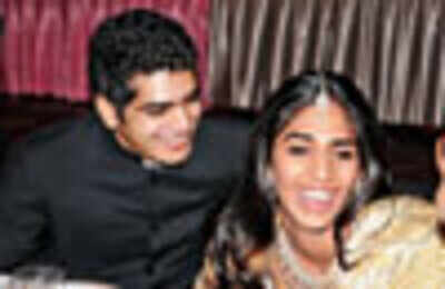 Reddy hosted a grand wedding reception | Events Movie News - Times of India