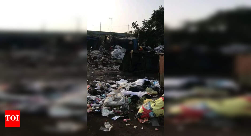 mini deonar style dumping ground in chembur west - Times of India