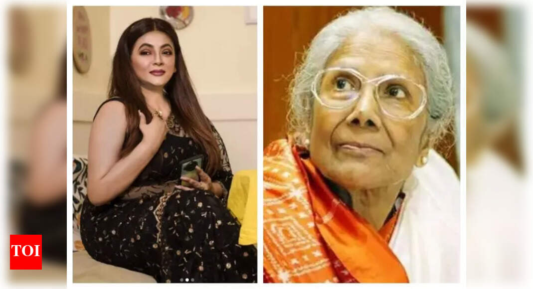 Watch: Sreelekha’s tribute to Sandhya Mukhopadhyay after the legendary ...