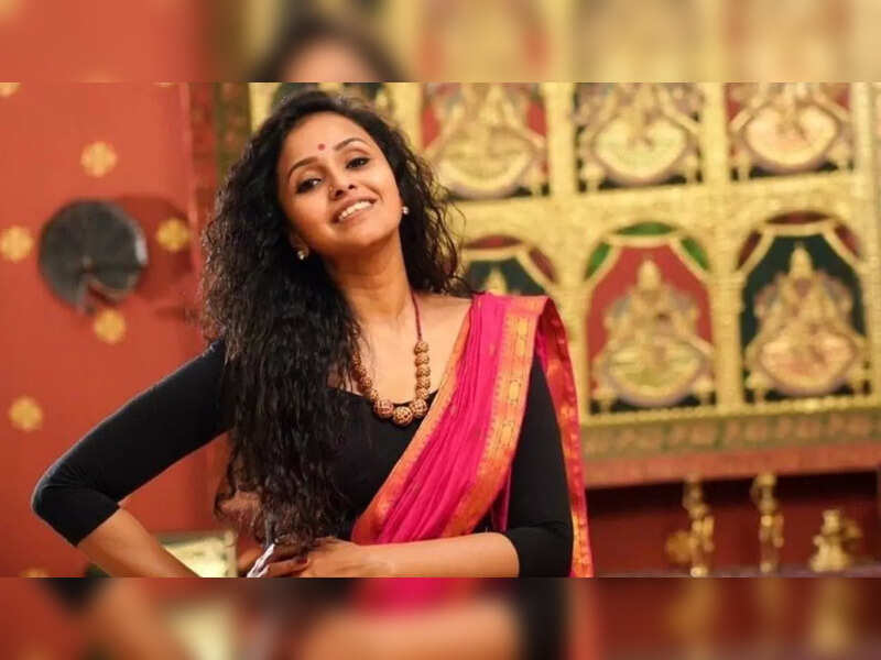 Pop singer Smitha to make her TV comeback with Sa Re Ga Ma Pa - The ...