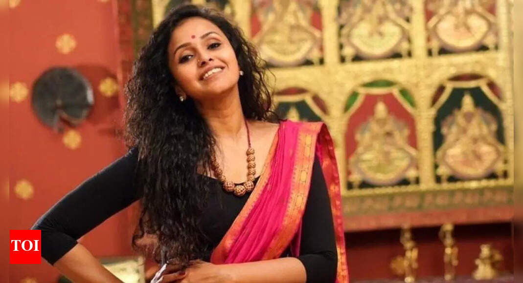 Pop singer Smitha to make her TV comeback with Sa Re Ga Ma Pa - The ...