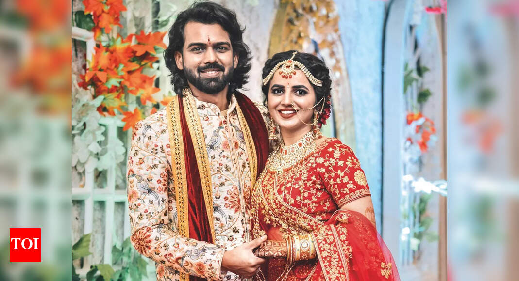 Actress Bhavini Purohit gets married to Dhaval Dave - Times of India