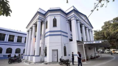 Pmch: Associated with Gandhi's 1947 visit, heritage PMCH building faces ...