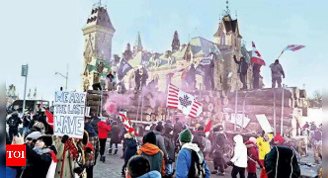 Justin Trudeau: Canada Prime MinisterTrudeau moved to secret location ...