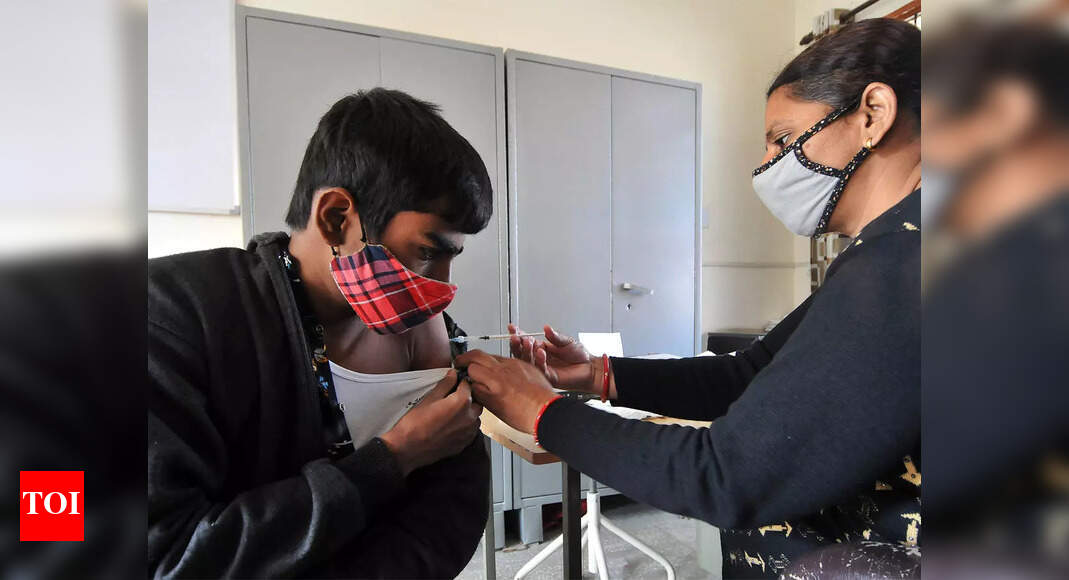 Maharashtra education board seeks vax data on Std 10 & 12 students ...