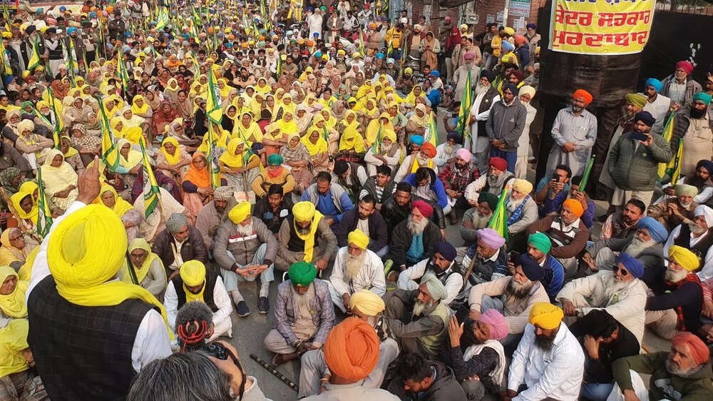 Unfulfilled promises: Photos of farmers' protest in Punjab, Haryana ...