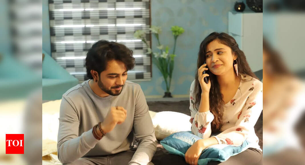 Parth Shukla on 'Aao Na': It is a romantic thriller song | Gujarati Movie News - Times of India