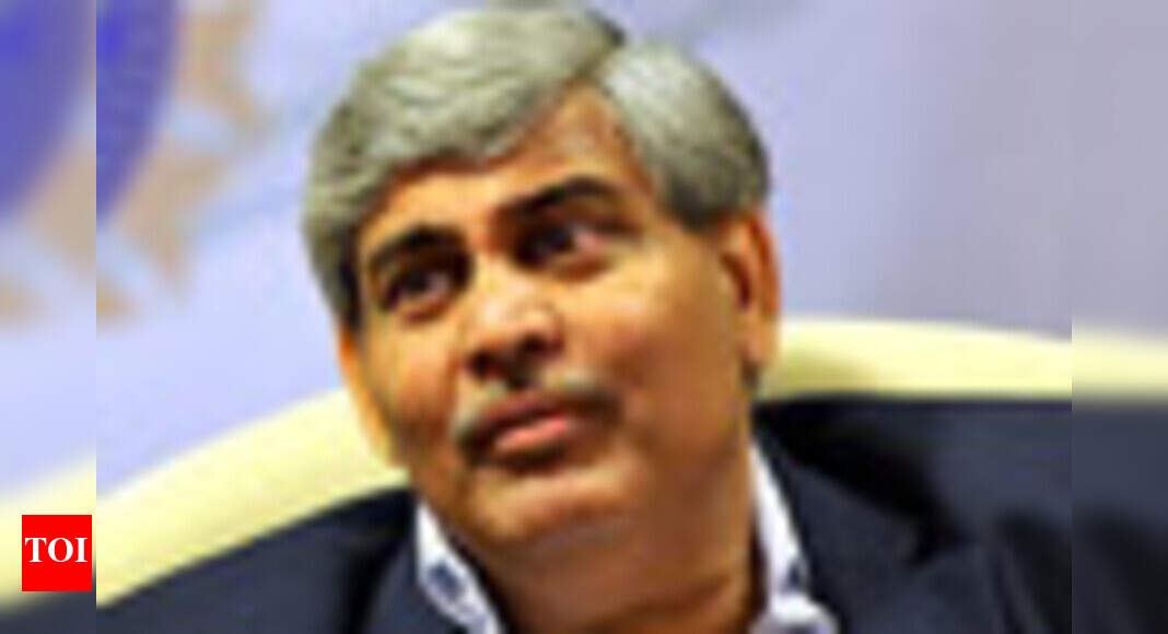 I don't want to react at all to Lalit Modi: Shashank Manohar | New ...