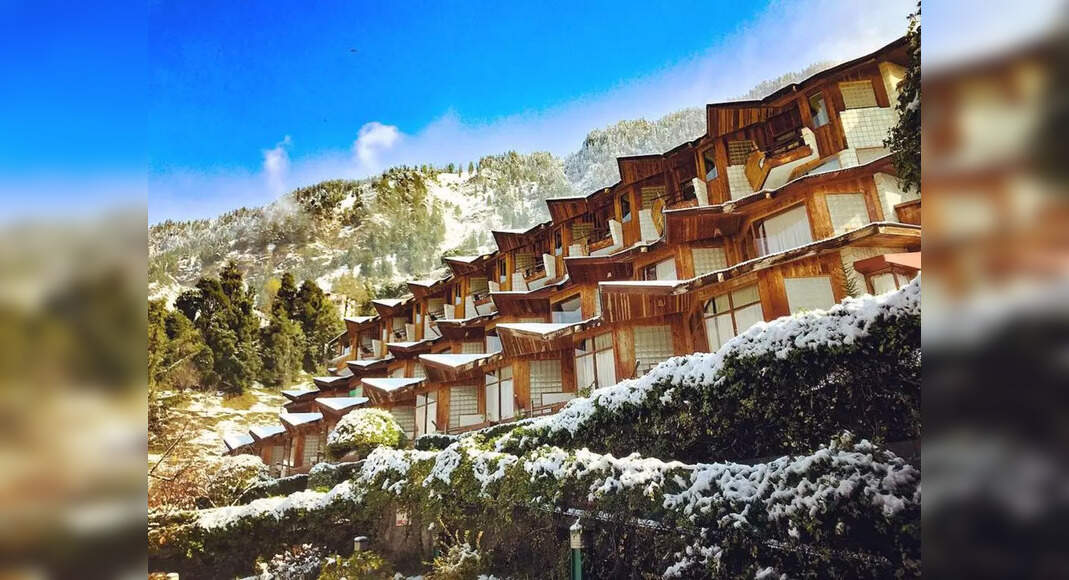 These pretty hotels in Manali are perfect for enjoying snowfall ...