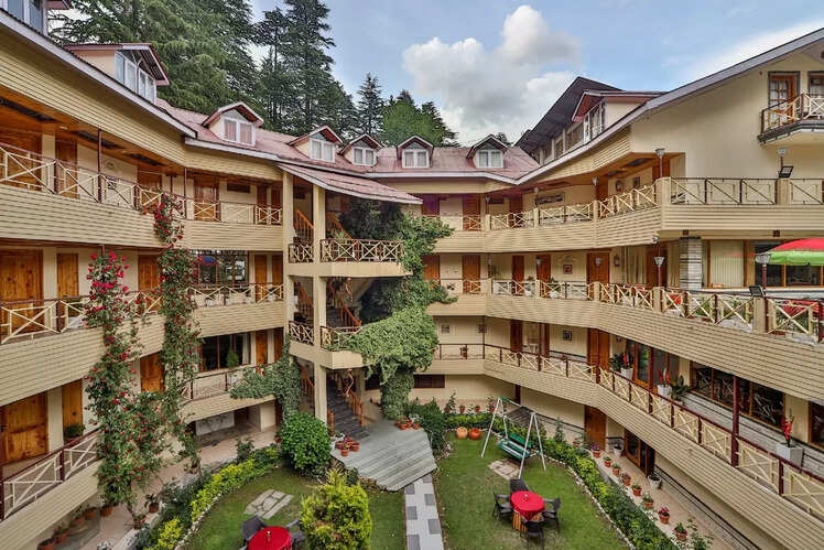 These pretty hotels in Manali are perfect for enjoying snowfall ...