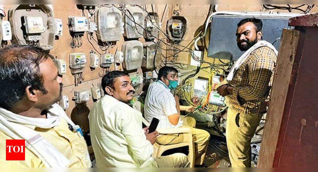 Maharashtra: Get 100% accurate reading of electricity meter; else face ...