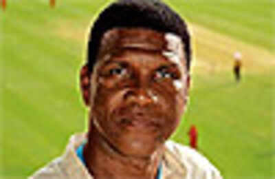 Jamaica: 28 years after being banished, Rowe honoured in Jamaica | New ...