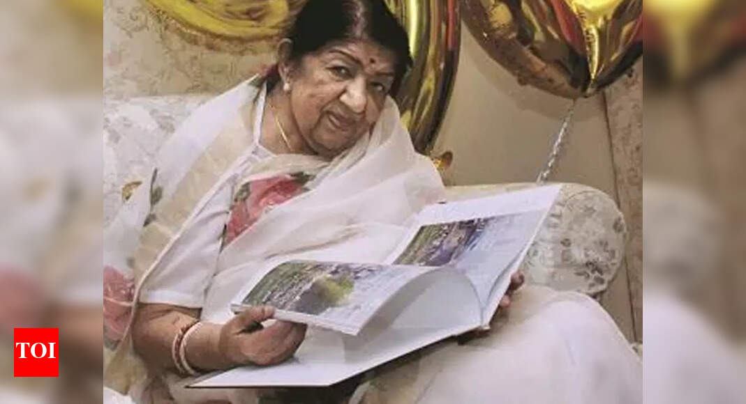 Lata Mangeshkar Health News Update | Lata Mangeshkar is undergoing ...