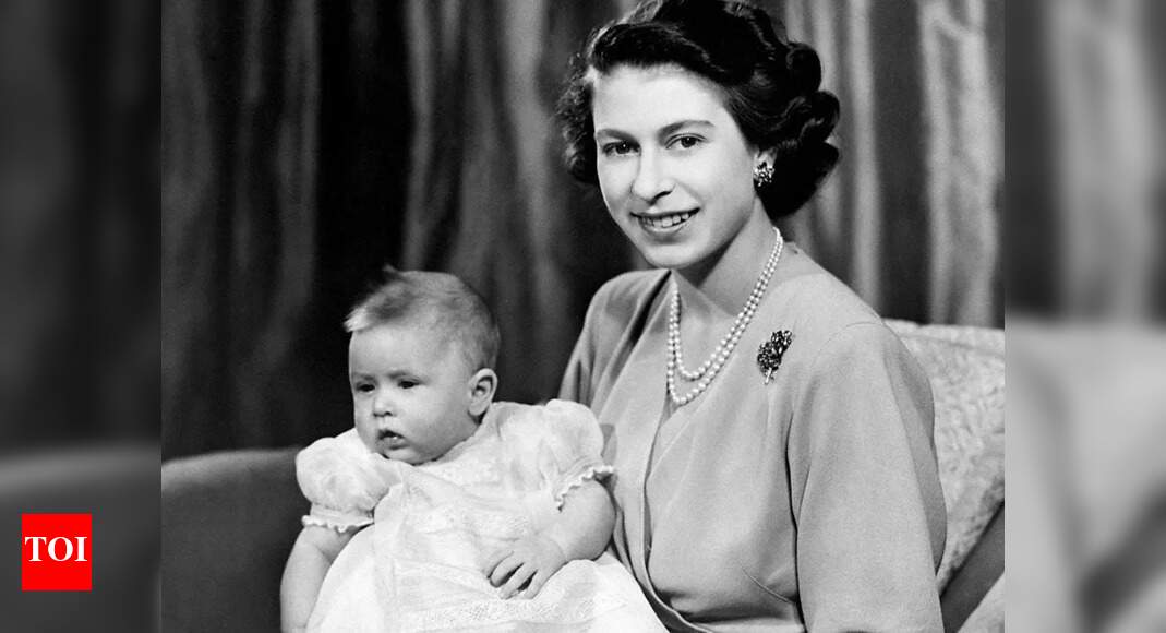 Queen Elizabeth II shares the strongest bond with THIS son - Times of India