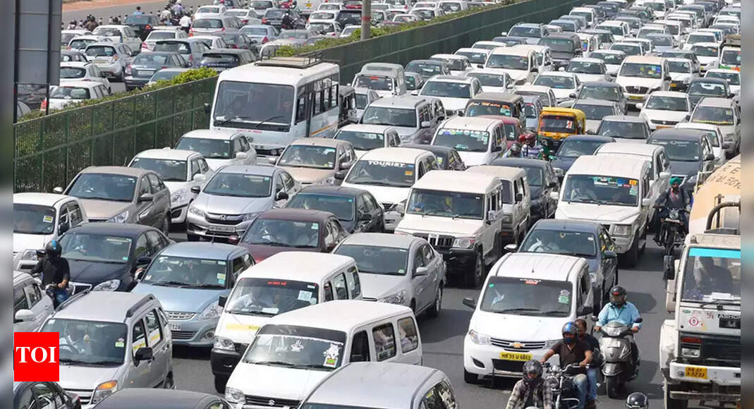 Delhi 11th among world cities in congestion index, reveals report ...