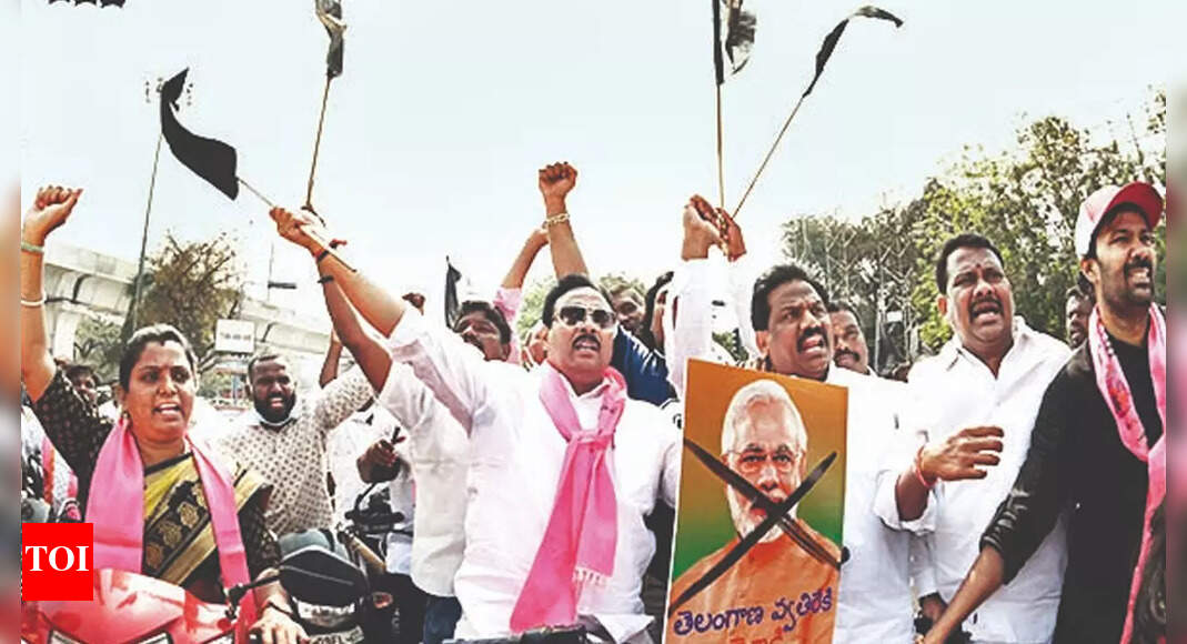 Telangana: Trs Takes To Streets Over Pm’s Statehood Remarks | Hyderabad ...