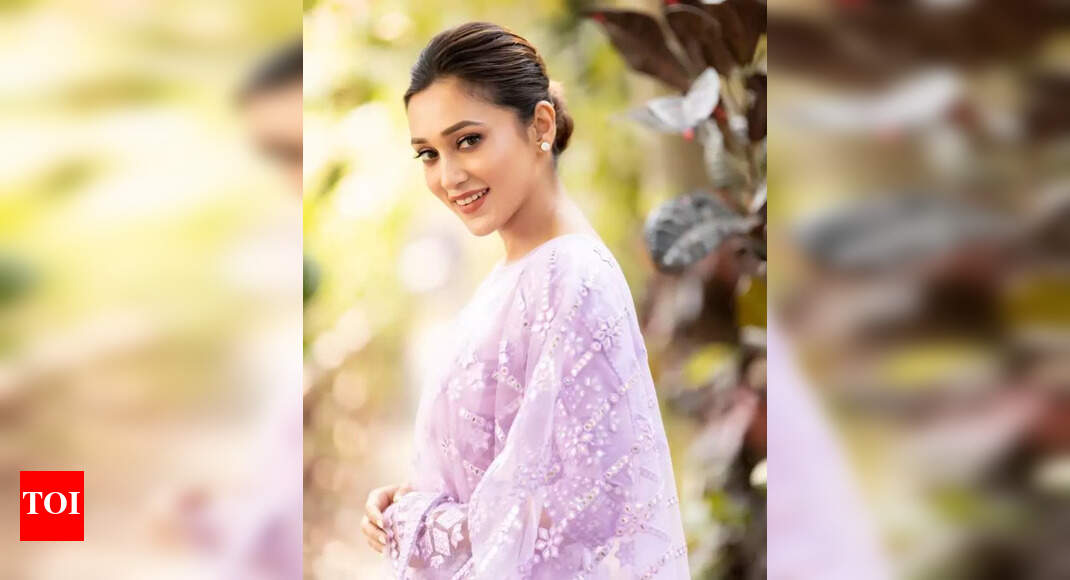 Here's how Mimi is celebrating her birthday today | Bengali Movie News ...