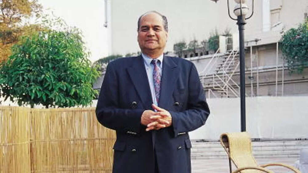 Eminent industrialist Rahul Bajaj passes away at 83 | The Times of India