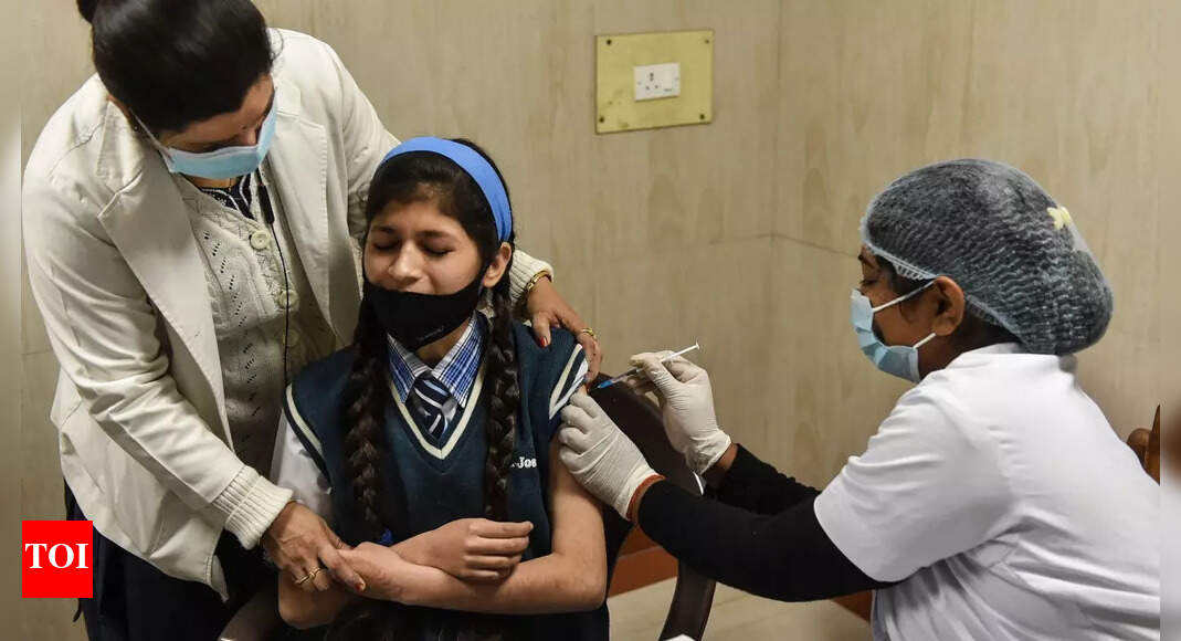 Private schools with low vax coverage to face Delhi govt heat | Delhi ...