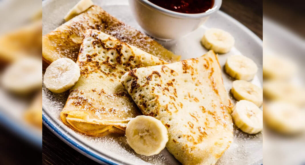 Banana Cheela Recipe: How to Make Banana Cheela Recipe | Homemade ...