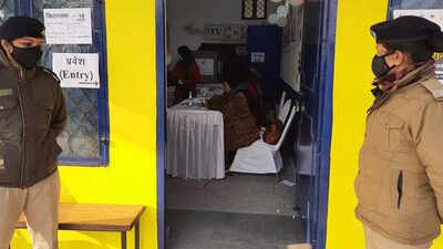 ‘Sakhi’ booths debut in Uttarakhand, women voters hail move | Dehradun ...