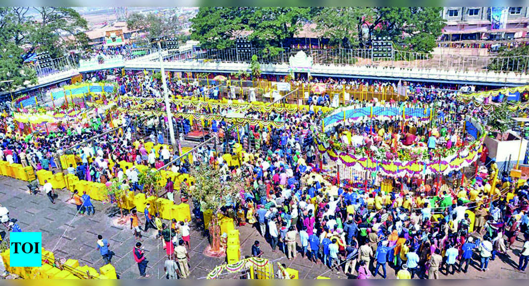 Jatara: Medaram Jatara Begins, Massive Security In Place | Hyderabad ...