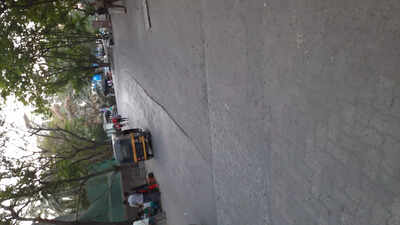 Incomplete road work at shell Colony chembur - Times of India