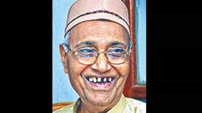 Kanavi: Poet Channaveera Kanavi Dies At 93 | Hubballi News - Times of India