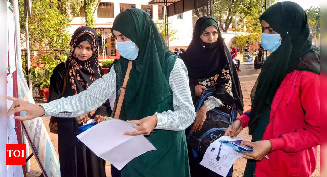 Hijab Row: Many students skip classes in Karnataka, miss practical ...