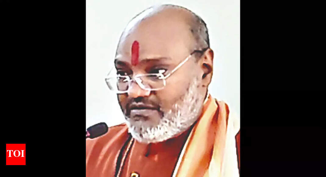 Narasinghanand: Out On Bail, Yati Resumes Protest For Rizvi’s Release ...