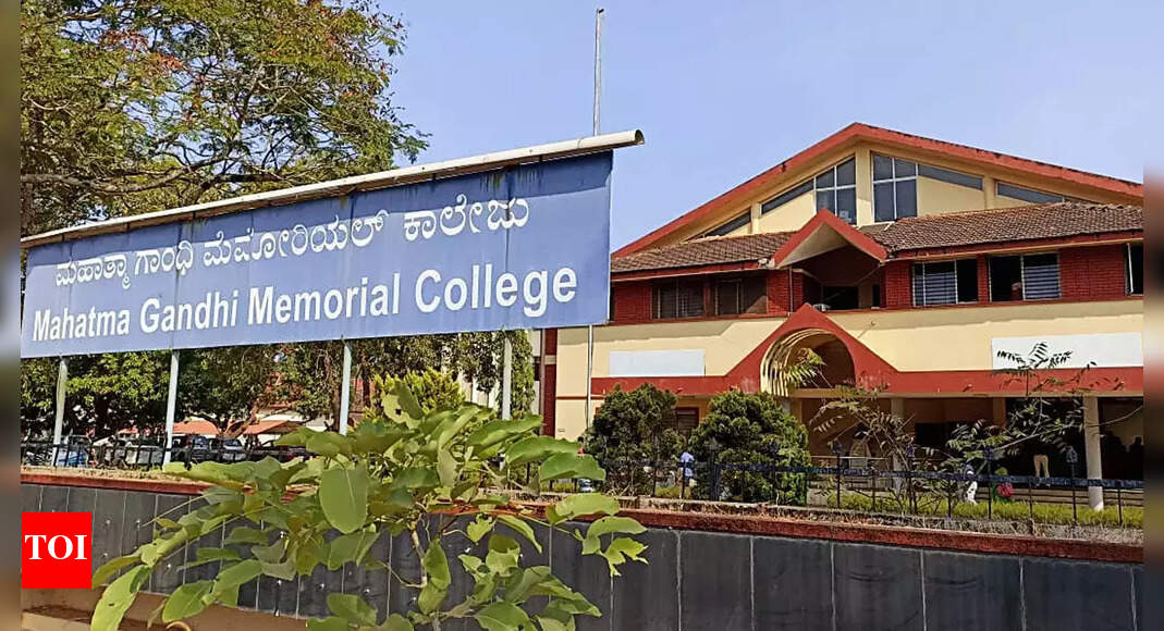 Udupi: Hijab row: Udupi's MGM college reopens, situation peaceful ...