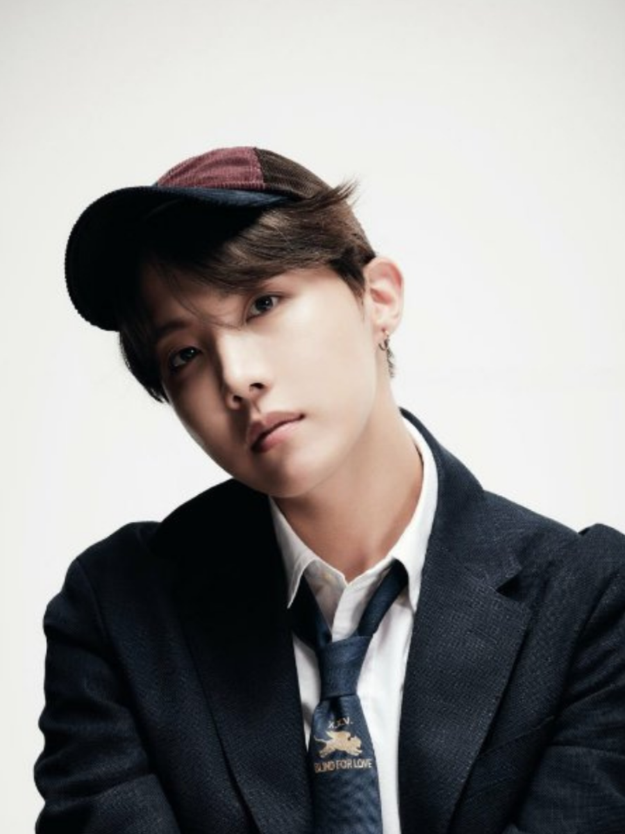 BTS' J-Hope's best 'school crush' looks | Zoom TV