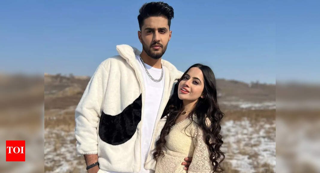 Urfi Javed quashes all the rumours of her relationship with the Indo ...