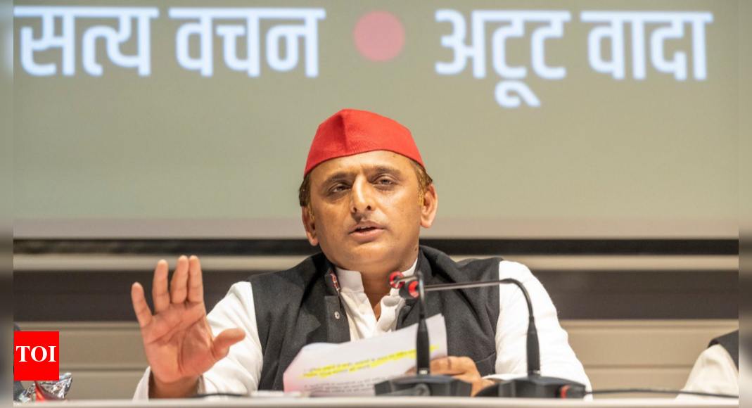 With united show, Yadav clan sends message to heartland | India News ...