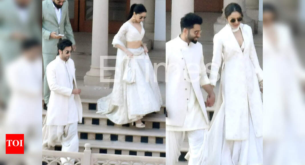 Luv Ranjan Wedding: PICS: Ranbir Kapoor, Shraddha Kapoor, Kartik Aaryan ...