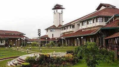 Iim: IIM-Kozhikode records 100% placements in three days | Kozhikode ...