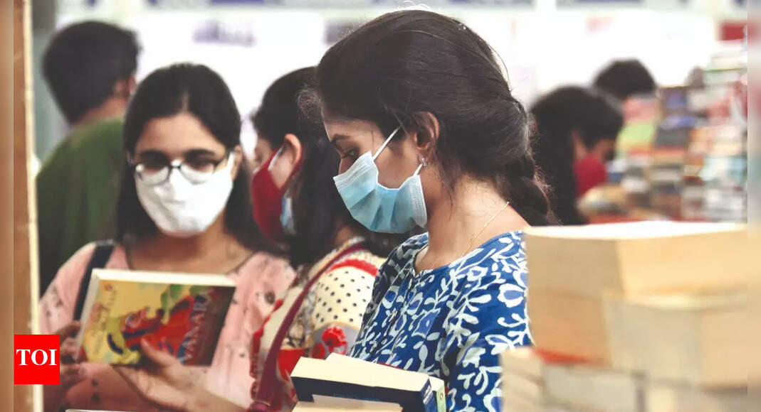 Despite Poll, Book Fair Draws 1 Lakh Footfalls On Weekend | Chennai ...