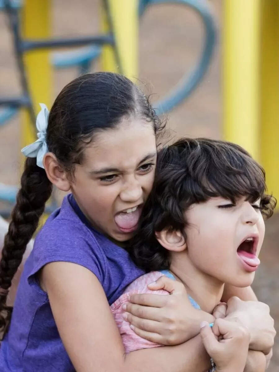 Sibling Rivalry: Classic sibling arguments you probably grew up with ...