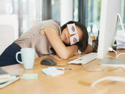 Food coma: What’s with all that sleepiness after meals - The Times of India