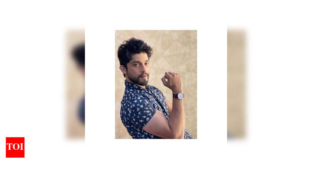 Kiran Srinivas extends his support to Chetan | Kannada Movie News - Times of India