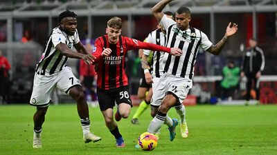 AC Milan slip up with Udinese to open door to title rivals | Football ...