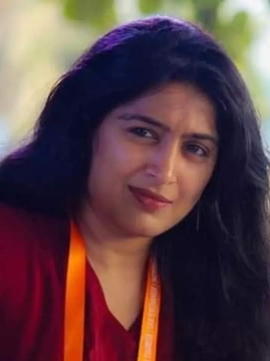 10 Cool Pictures Of Family Actress Padmapriya Janakiraman | Times of India
